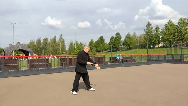 Тренировка с палочкой для Тайцзи