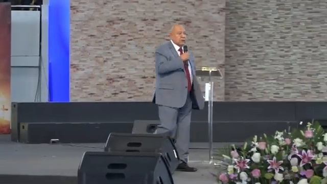 Почему Бог допускает боль в нашей жизни - Алехандро Буйон