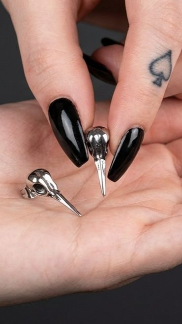 Готические пусеты "Череп ворона" от StarfallShop