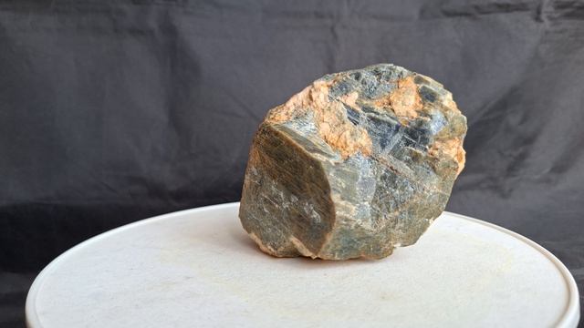 Корунд сапфировый 5,5х10х8 см