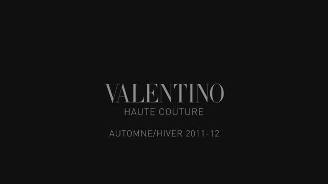 Показ женской коллекции Valentino осень-зима 2011-2012