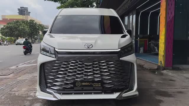 Toyota Hiace Commuter  2026 обзор