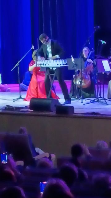 Музыка, один день в Москве, откройте описании к видео,