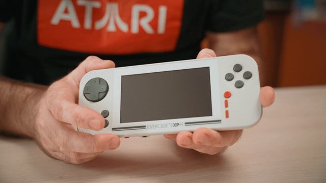 🕹 Чистый кайф для олдскульщиков: Обзор Evercade EXP-R Solo!