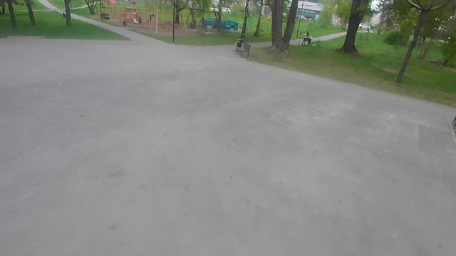 mobula 8 + RunCam Thumb Pro W первый полет после зимы с новой антенной