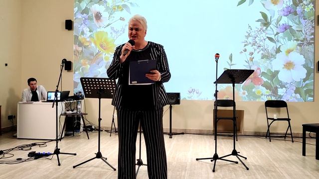 11) Концерт "Мелодии русской души" (Л. Рубальская "Я бываю такая разная").