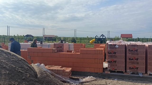 Кладка керамического блока 38 см по проекту 178 м²  Элен в п. Приморье amberhouse39.ru/catalog/helen