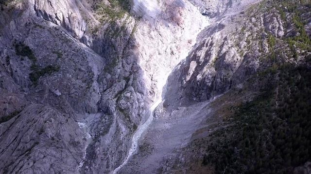 Видео 4K: ледник Алетч с высоты птичьего полёта (длинная версия)