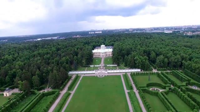 Полёт на дроне DJI Phantom 3 4K над музеем-усадьбой Архангельское