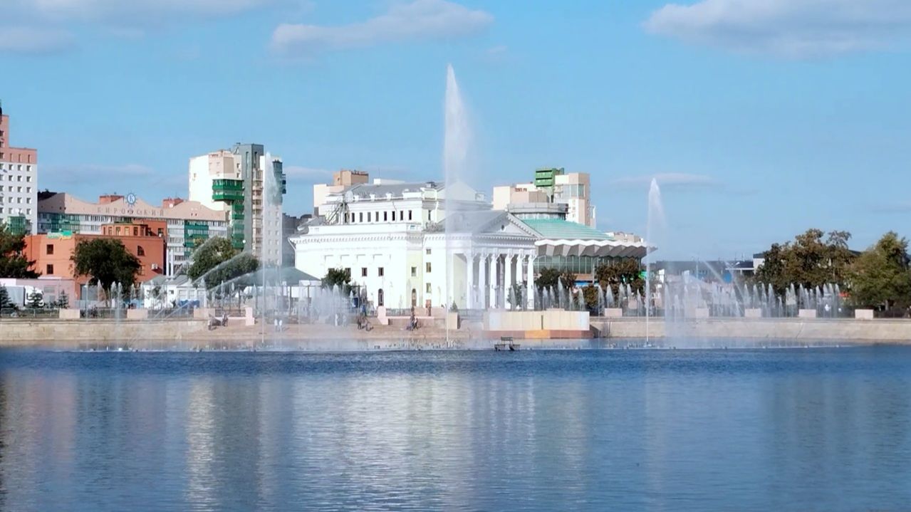 Фонтан на набережной