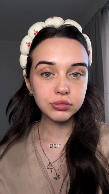 Скребок Гуаша и роллер, набор "Gua Sha Rose Beauty Set AMG341" CHEEKY GEMMA Gezatone