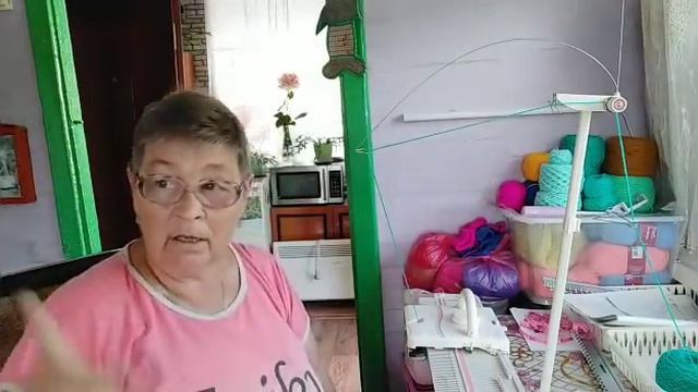 УРА -ВЯЖУ ОБРАЗЦЫ НА МАШИНЕ  .