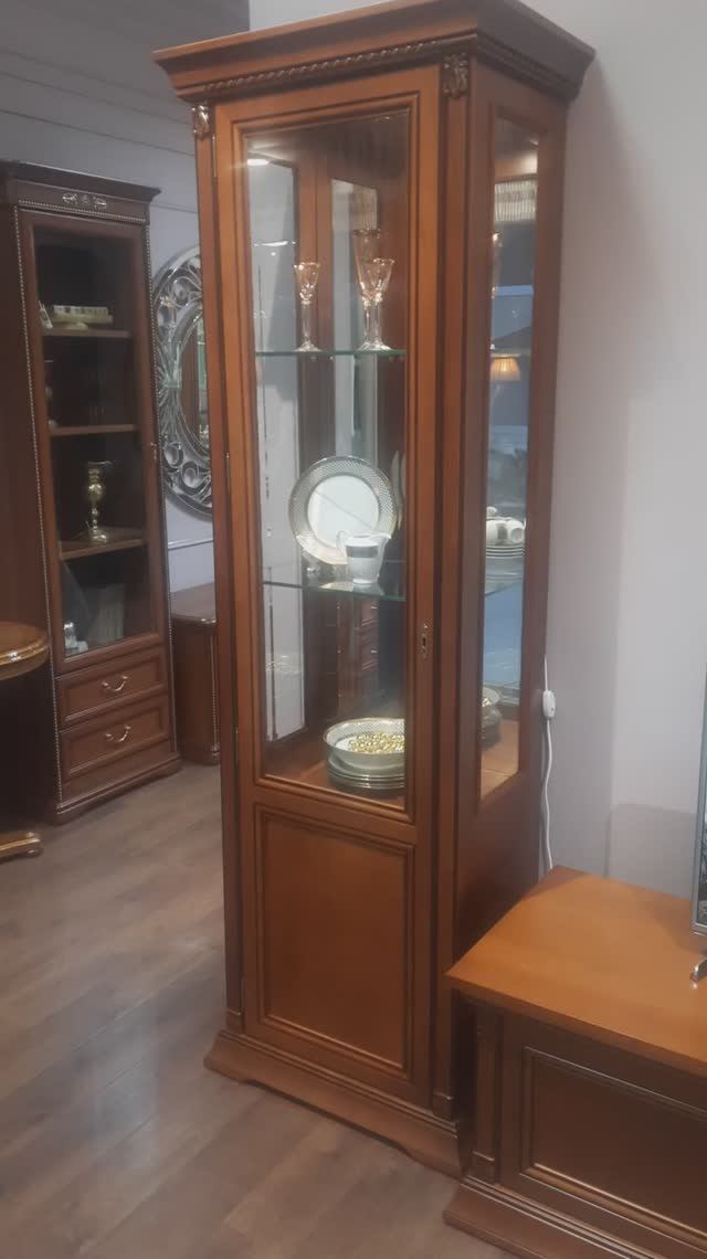 Гостиная Лоренцо Вишня