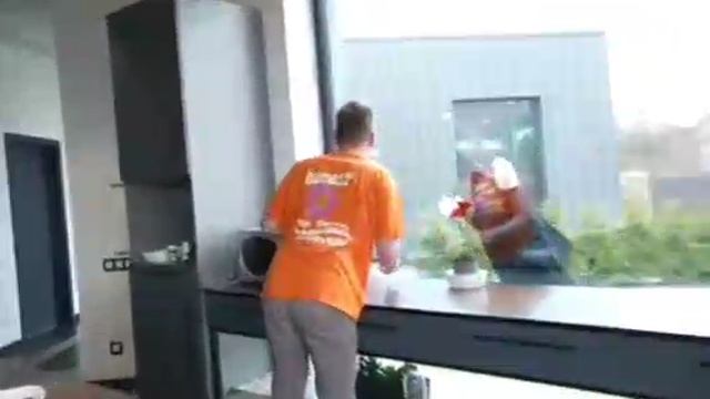 ВЫ ЧЕГО, ТЫ ЧЕГО НОРМАЛЬНЫЙ! А?