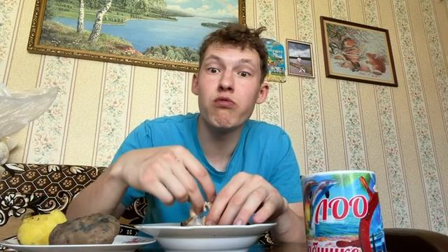 ШАШЛЫК ИЗ КУРИЦЫ И КАРТОШКА, ЗАПЕЧЕНАЯ НА УГЛЯХ
