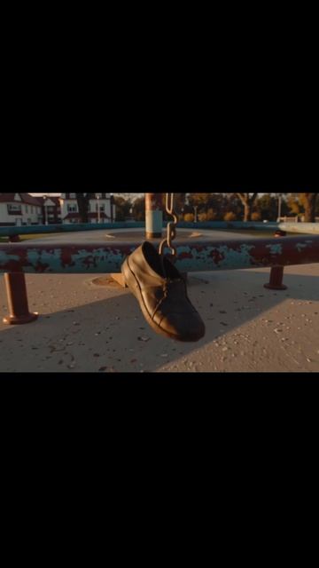 «Заброшенный детский сад – карусель без ветра»