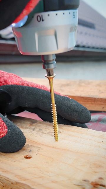 Шуруповерт metabo bs12 q и набор бит bosch extra hard set