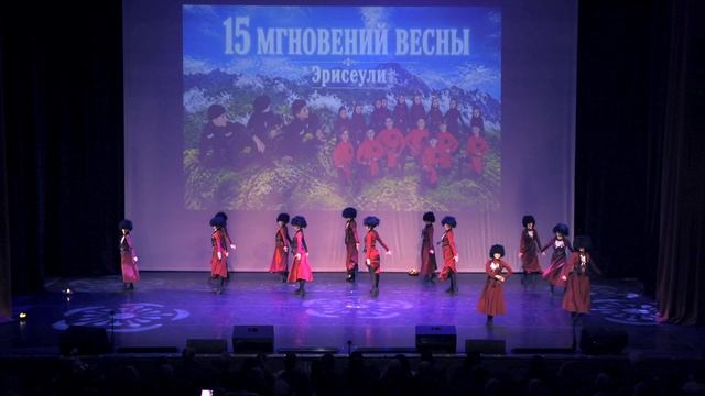 Девичий Мохевский танец — Хореографический ансамбль «Побратимы»