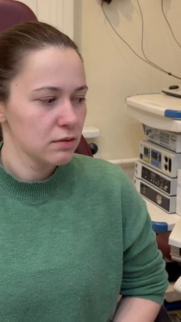 Показываю и рассказываю, что достали из носа.  Внимание! Медицинский контент
