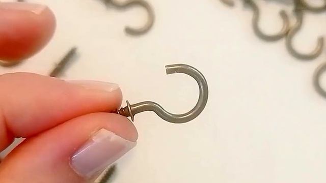 Крючки декоративные 30х14 мм