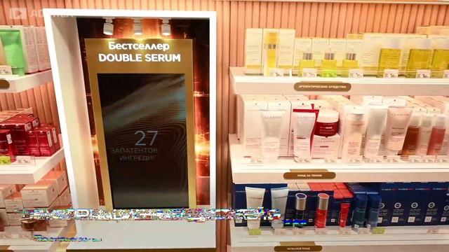 Видеоэкраны в корнере CLARINS