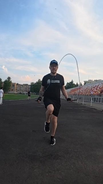 Куда то бегу🤣