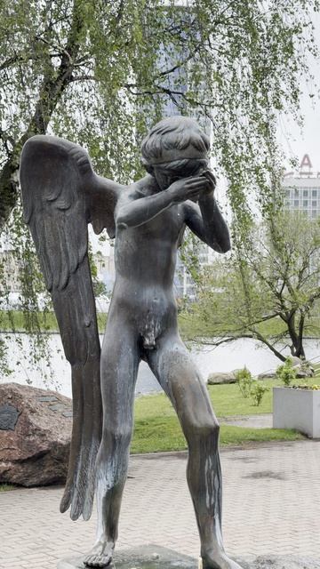 Плачущий ангел Минск