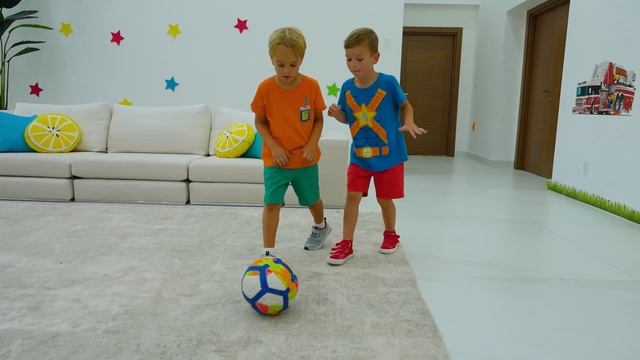 Крис и Майк: Секрет настоящей дружбы! Учимся делиться игрушками
