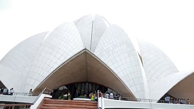Top 10 Most Unusual Buildings In The World Unusual Buildings [get.gt]