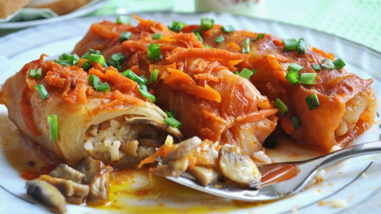 Голубцы с рисом грибами.