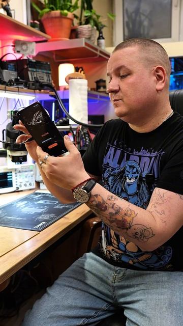 Asus ROG Phone 8 ожил! Сложнейший ремонт платы с терможвачкой