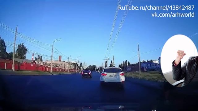 🤔 70 случаев мгновенной кармы на дорогах, снятых на камеру