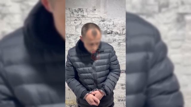 Севастопольские оперативники пресекли деятельность мужчин, намеревавшихся сбыть партию наркотиков