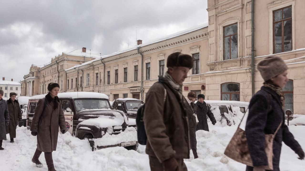 Узнали откуда петух, а то просто в недоумении, кто тебе мог его подарить...