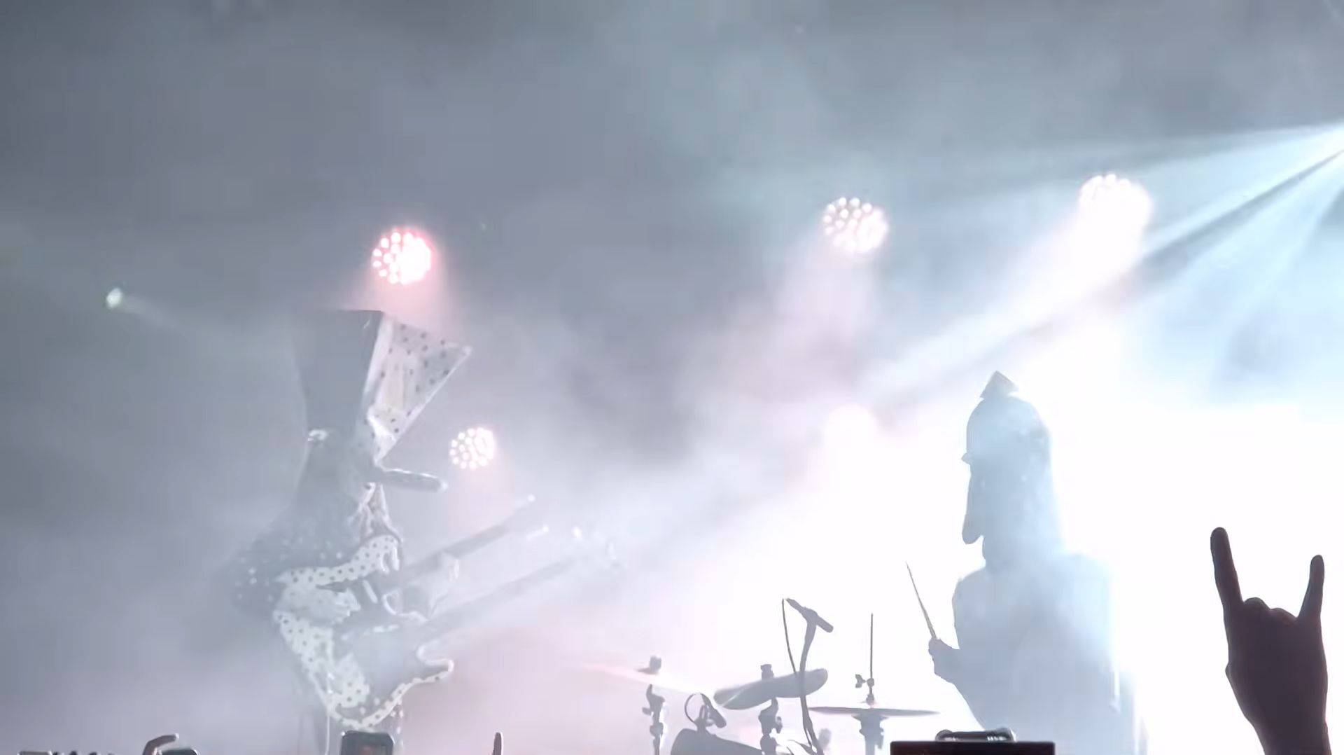 Angine de Poitrine - Sherpa / Multicam live in Strasbourg Pelpass Festival 2026 - 05 - 11