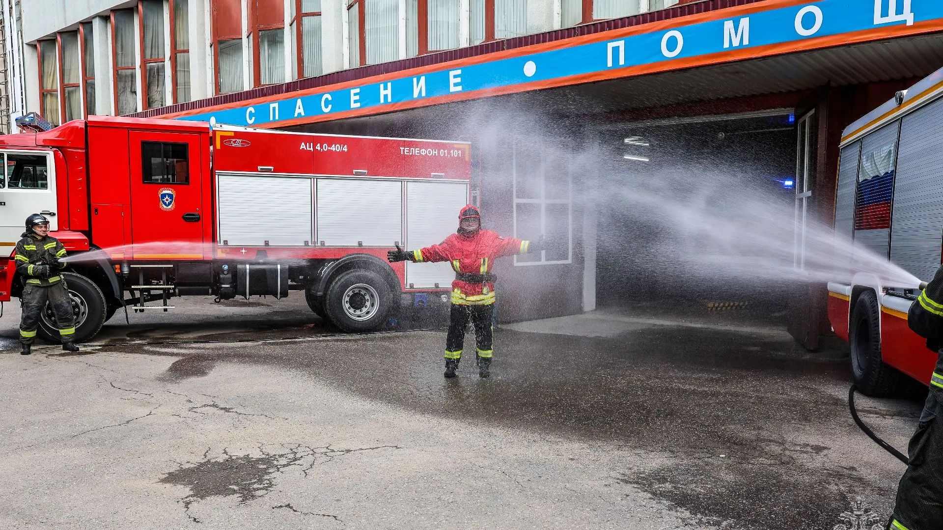 Проводы на пенсию начальника 2 ПСО полковника внутренней службы Ватраса В.Н.