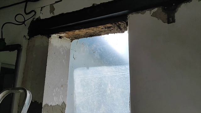 Замуровал оконный проём. Подкормка. Покос