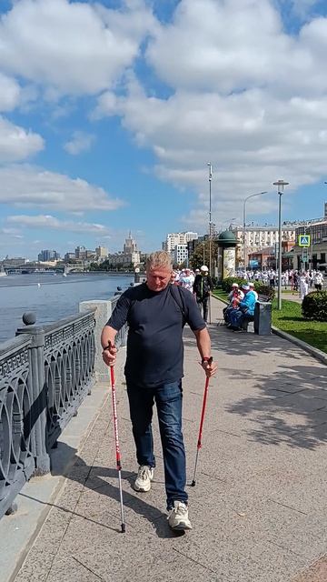 Марафон, прекрасно, один день в Москве, с Московским долголетием, прочтите описание этого видео,