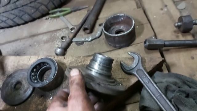 Замена передних ступичных подшипников. Это просто.
