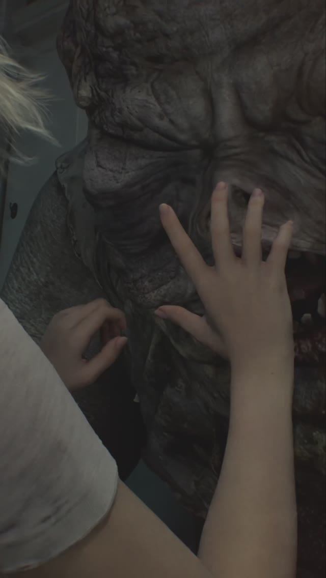 Resident Evil Requiem Грейс Эшкрофт встречает толстяка Чанка.