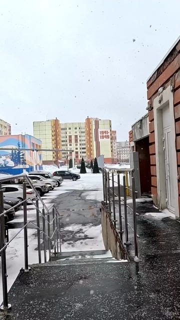 Скрип полозьев по снегу 🌹 Хруст наста 🏝️ Лёгкие облака над городом 🌅