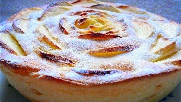Запеканка из манной каши с яблоками. Легкий и вкусный завтрак в жару летом.