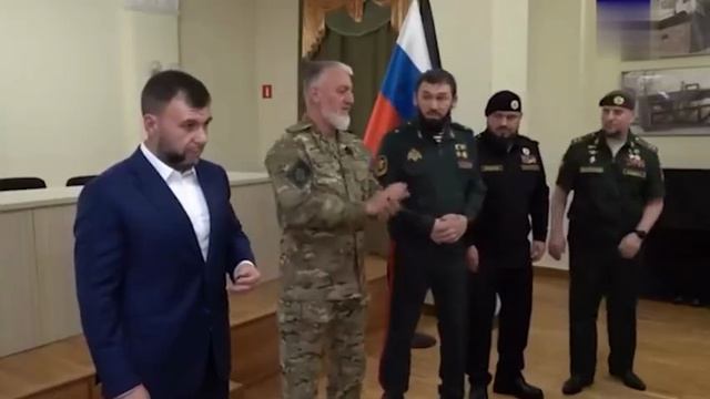 То что вы видите по ТВ (👆) и как было на самом деле (👇)