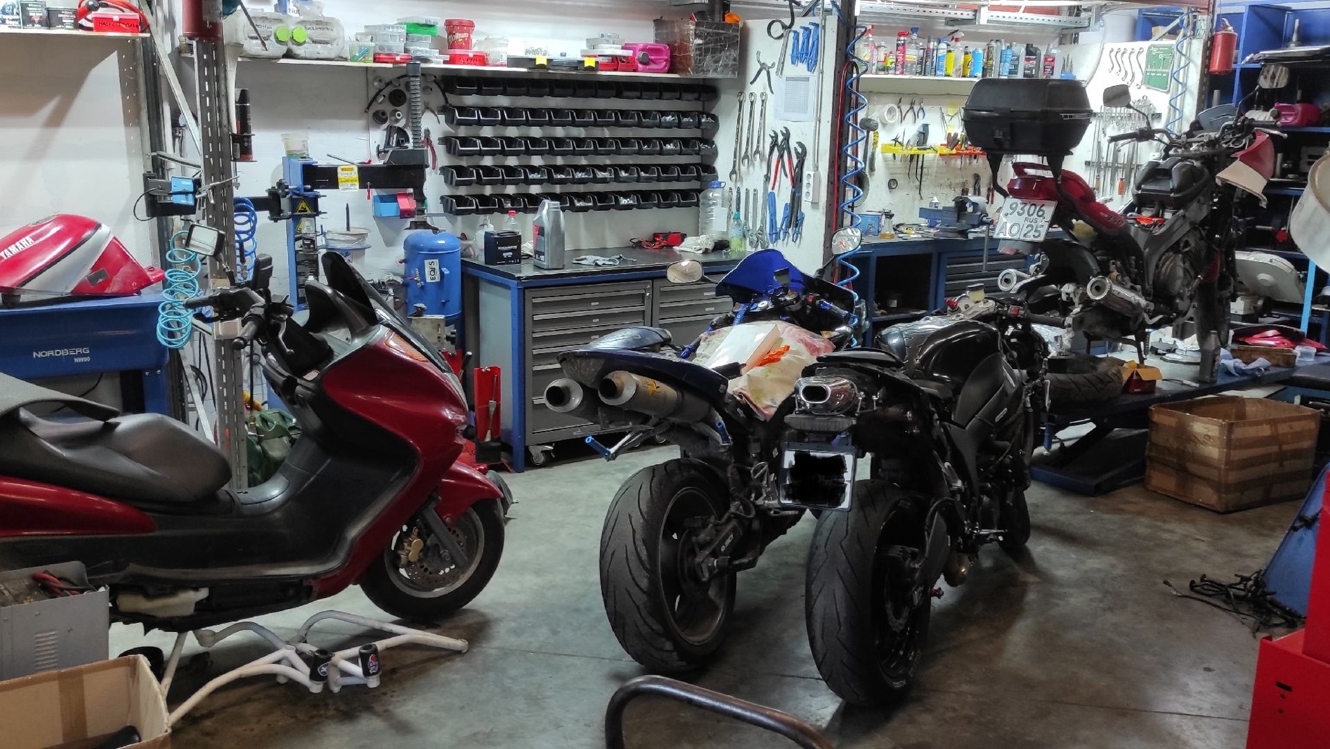 #64 MotoSecond. Второй и третий экземпляр в коллекцию. Сожгли магнитолу на Голде.