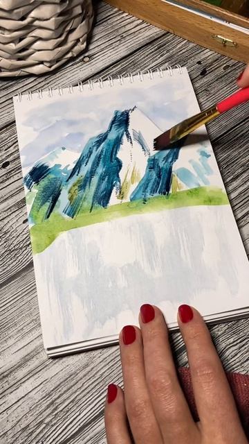 Как нарисовать сказочные горы