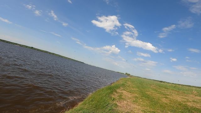 ПО ласточковому бережку GH023992