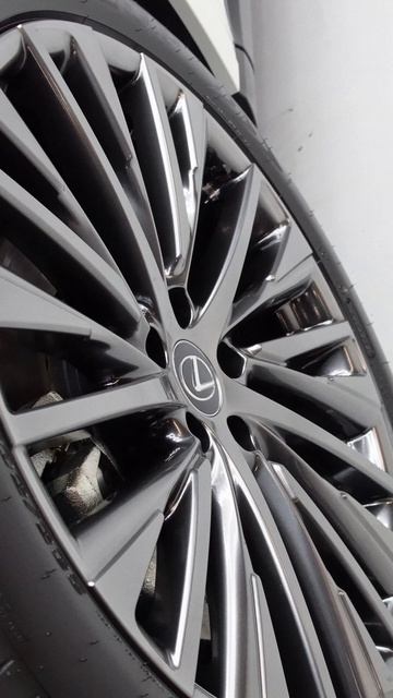 Продан: Lexus RX450h+