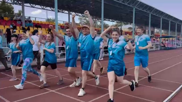 Солнце, улыбки и упорство