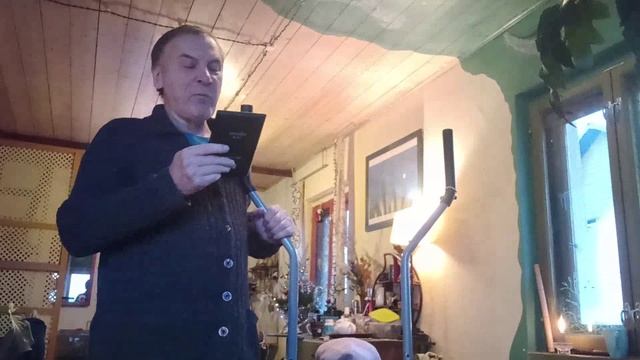 Скоро они стали недоедать. лап 30