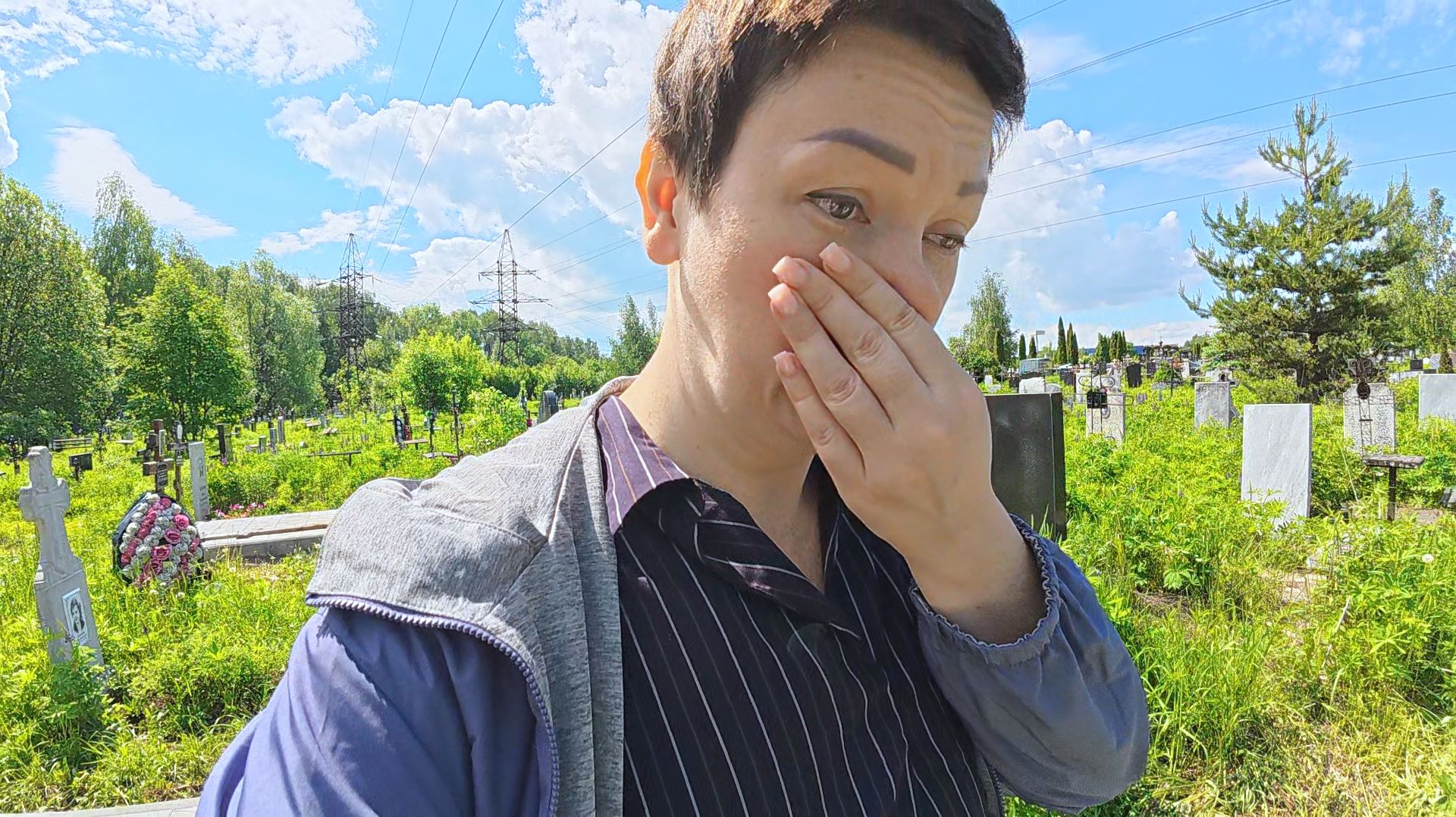 Съездили на ПОХОРОНЫ тёти и навестили РОДИТЕЛЕЙ на кладбище! Как всё ПРОШЛО?! Доделали ДЕЛА в дождь